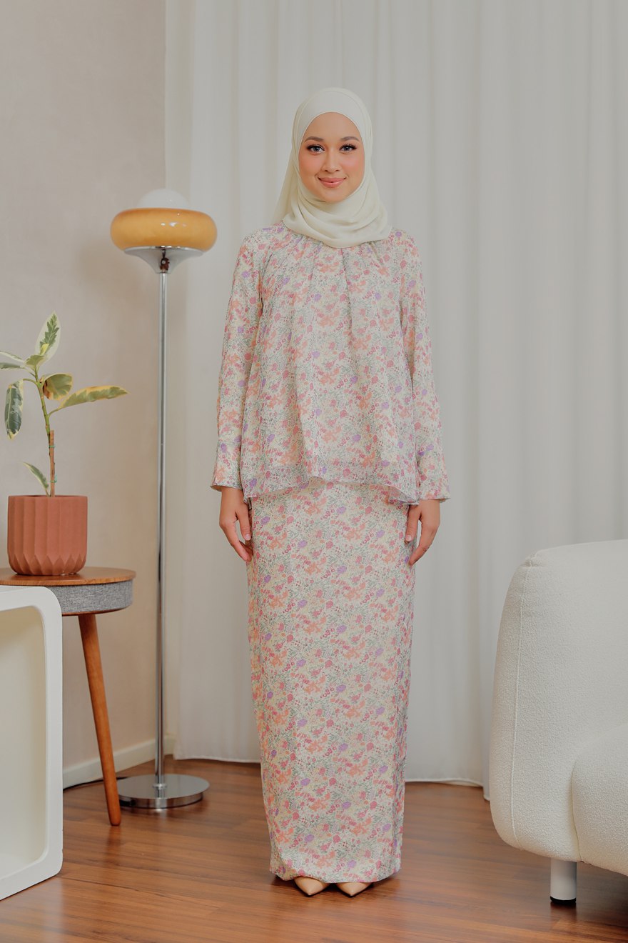 DLEQA | The Modest Stylish Fashion | Tops | Kurungs | KURUNGS EVERYDAY ...